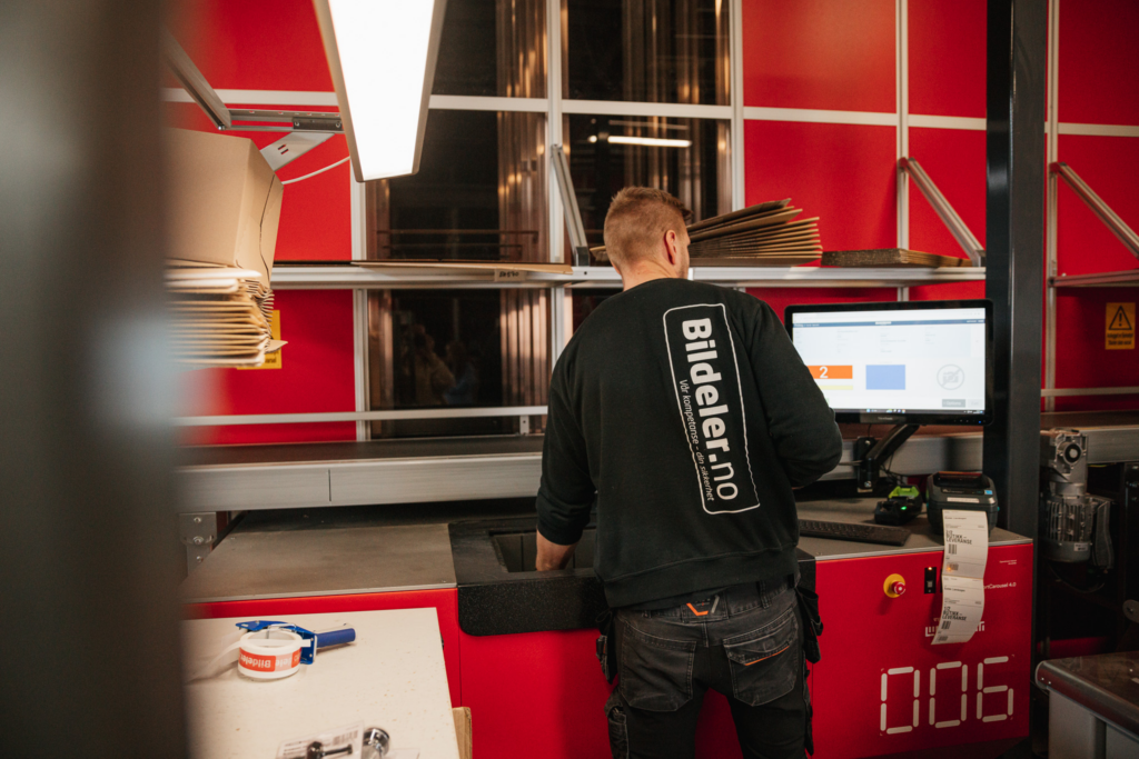 The five greatest benefits of warehouse automation - Element Logic