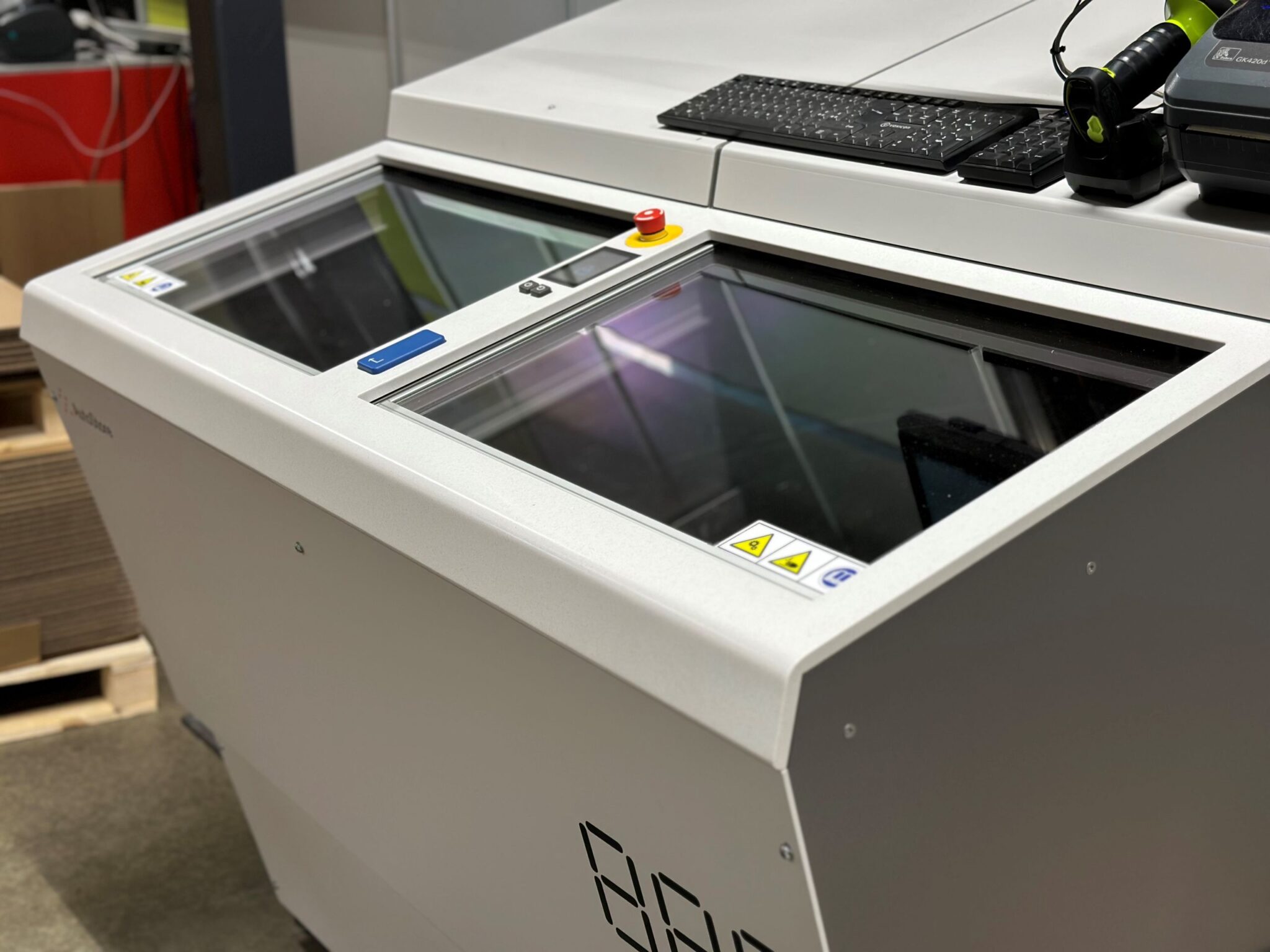 Element Logic incorpora nuevas estaciones de trabajo AutoStore